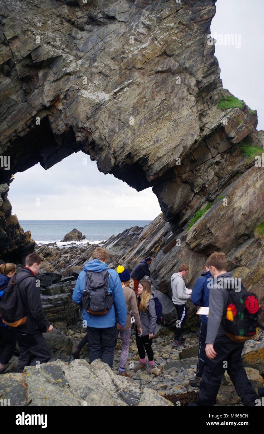The Needle's Eye, Natural Rock Arch Hole Formation. Macduff ...