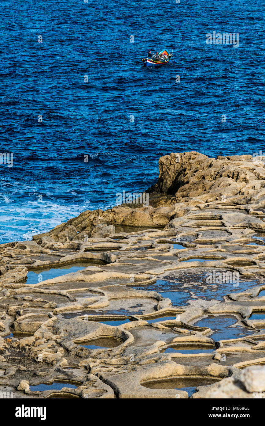 Malta salt hi-res stock photography and images - Alamy