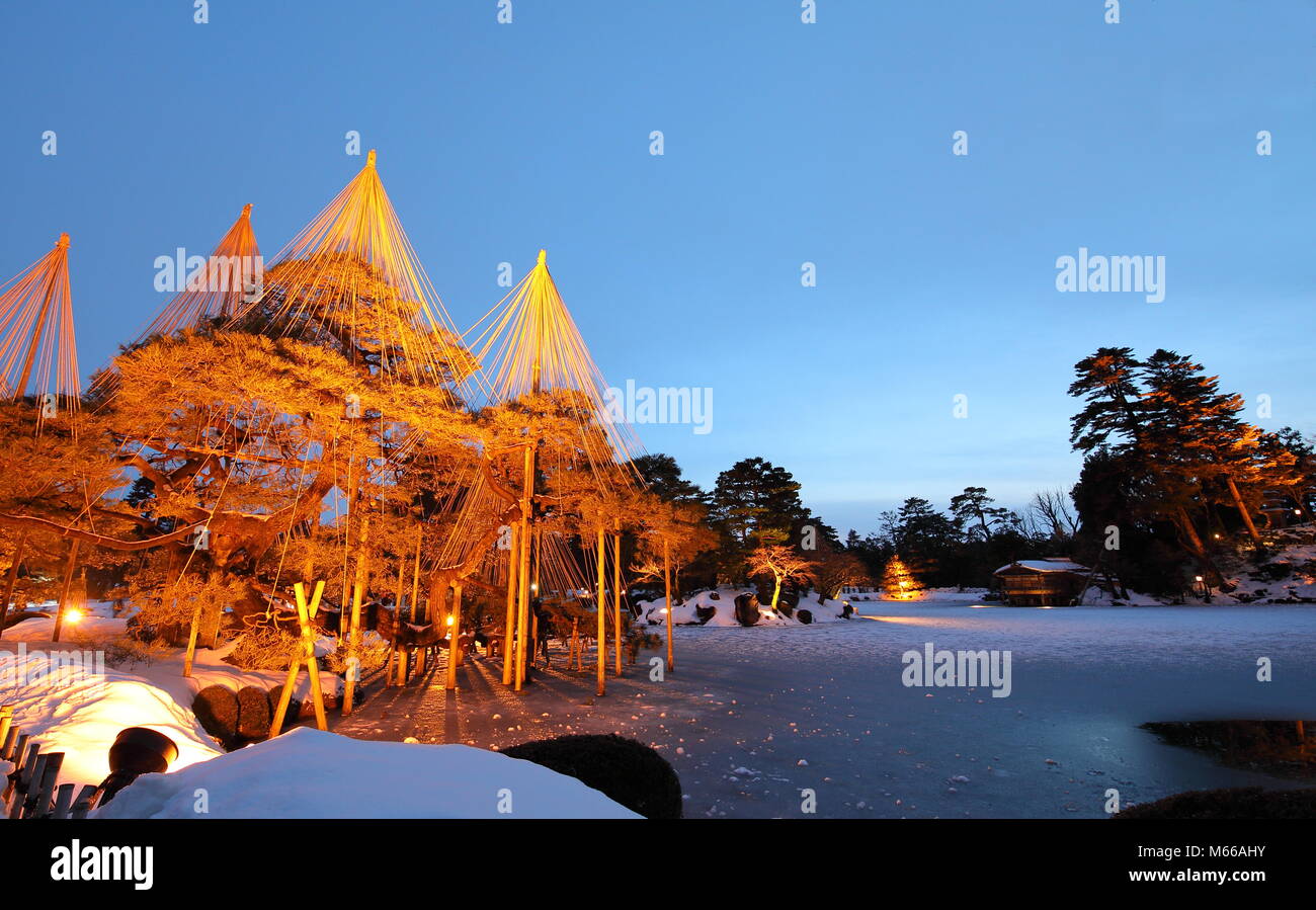 Traditional Kenrokuen Japanese garden winter snowscape Kanazawa Japan ...