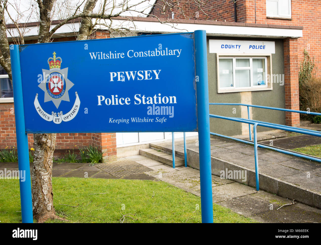 Pewsey police station hi-res stock photography and images - Alamy