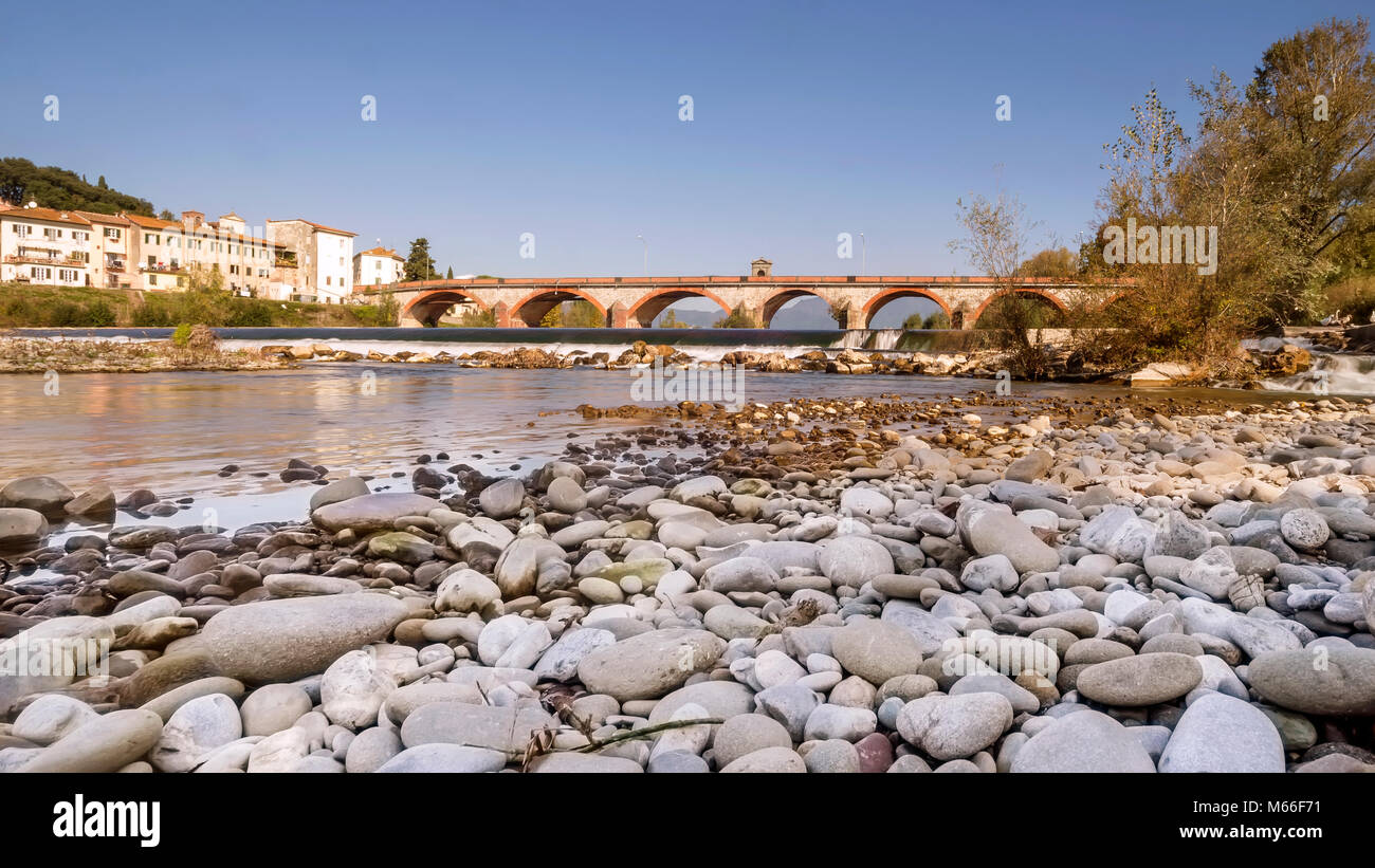 Serchio river nature hi-res stock photography and images - Alamy
