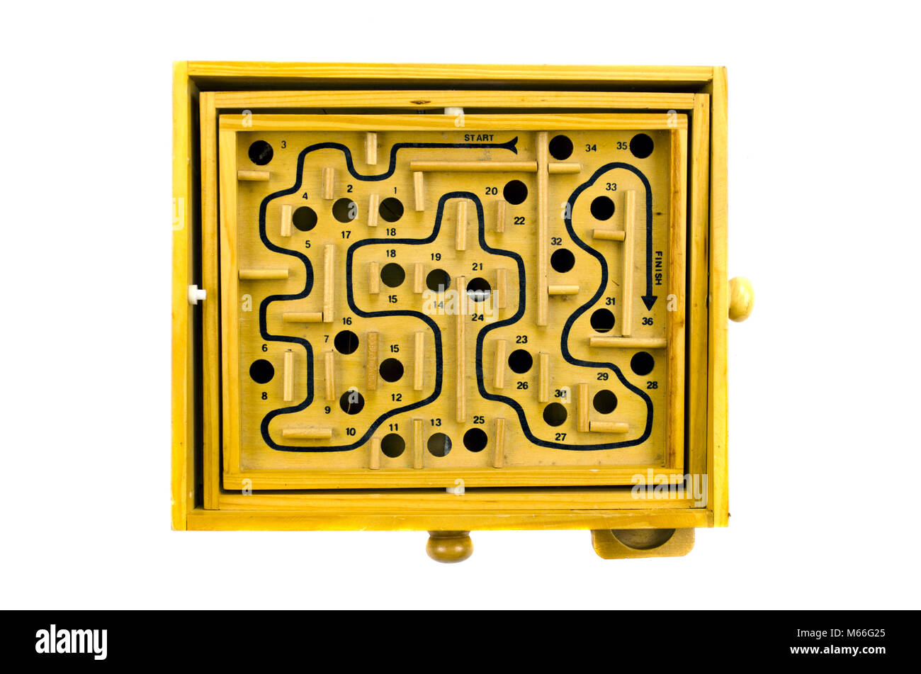 Labyrinth game hi-res stock photography and images - Alamy