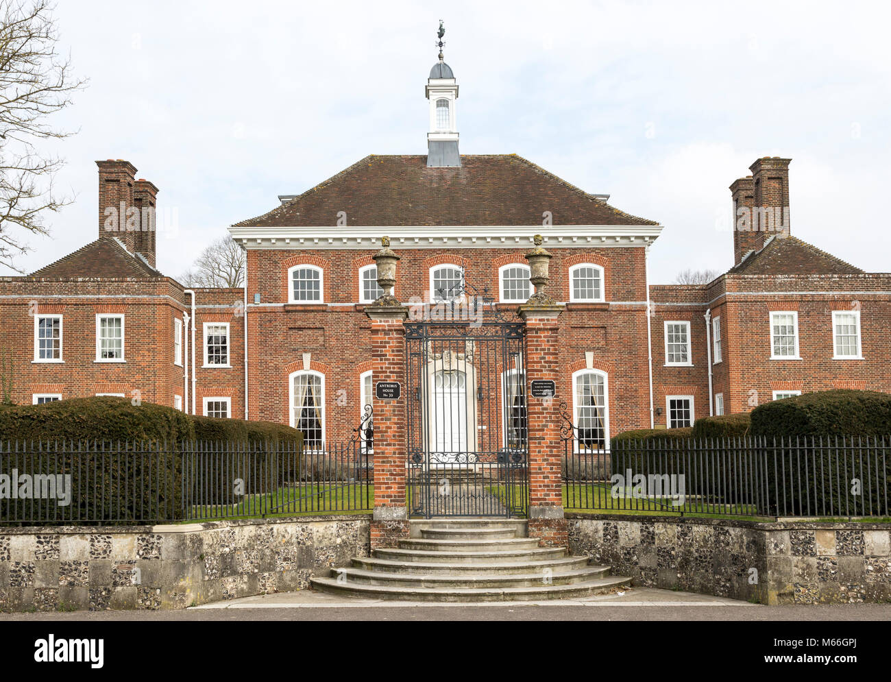 Antrobus hi-res stock photography and images - Alamy