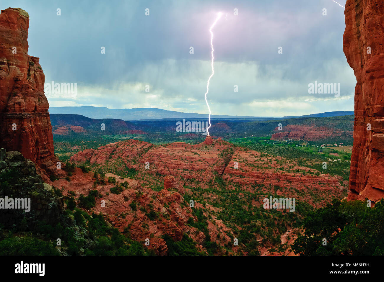 Lightning over Cathedral Rock, Sedona, Arizona, United States Stock ...