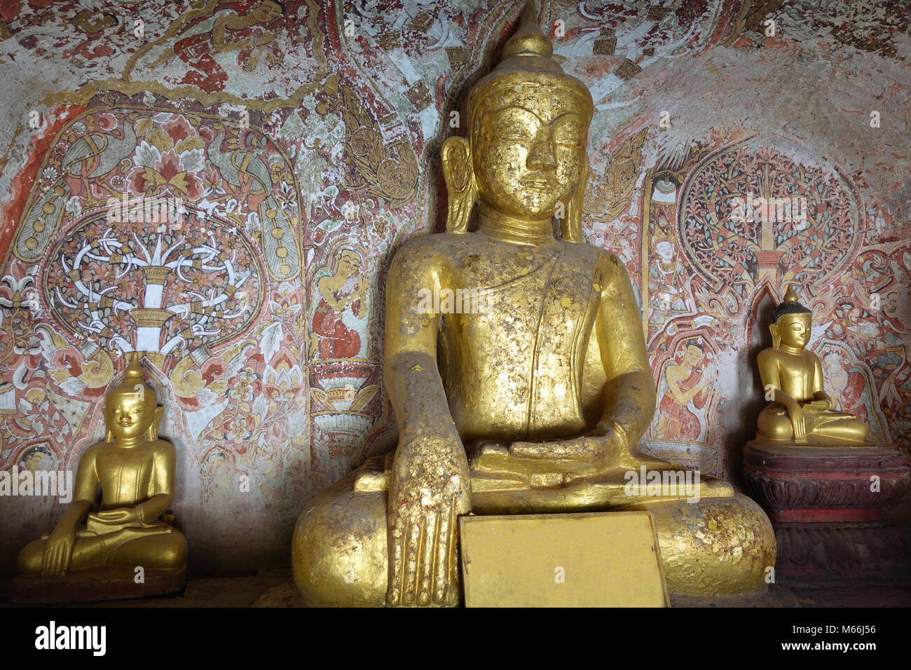 Pho win taung cave hi-res stock photography and images - Alamy