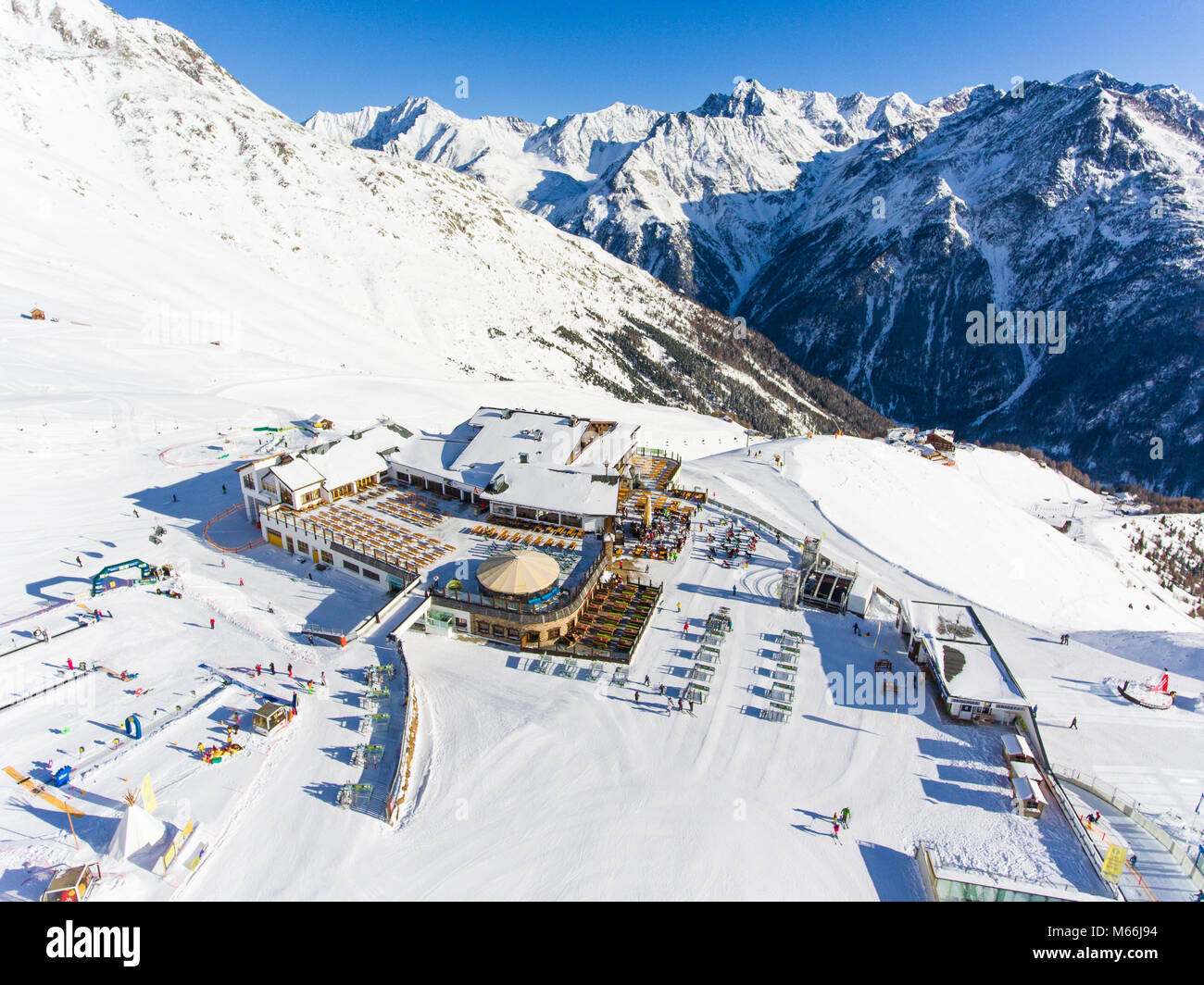 Slope restaurant hi-res stock photography and images - Alamy