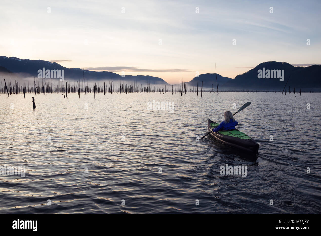 Stave lake hi-res stock photography and images - Alamy