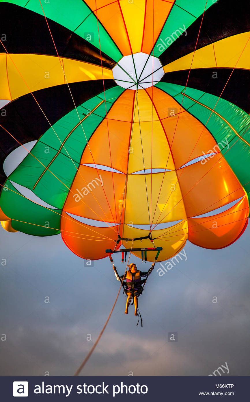 Parasail Wing Stock Photos & Parasail Wing Stock Images - Alamy
