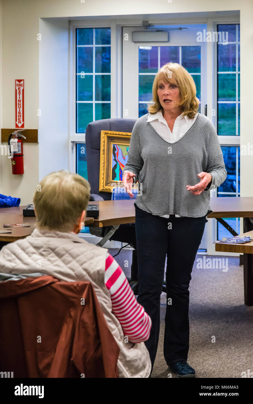 Deborah Leonard Demo Avon Arts Association Avon, Connecticut, USA Stock ...