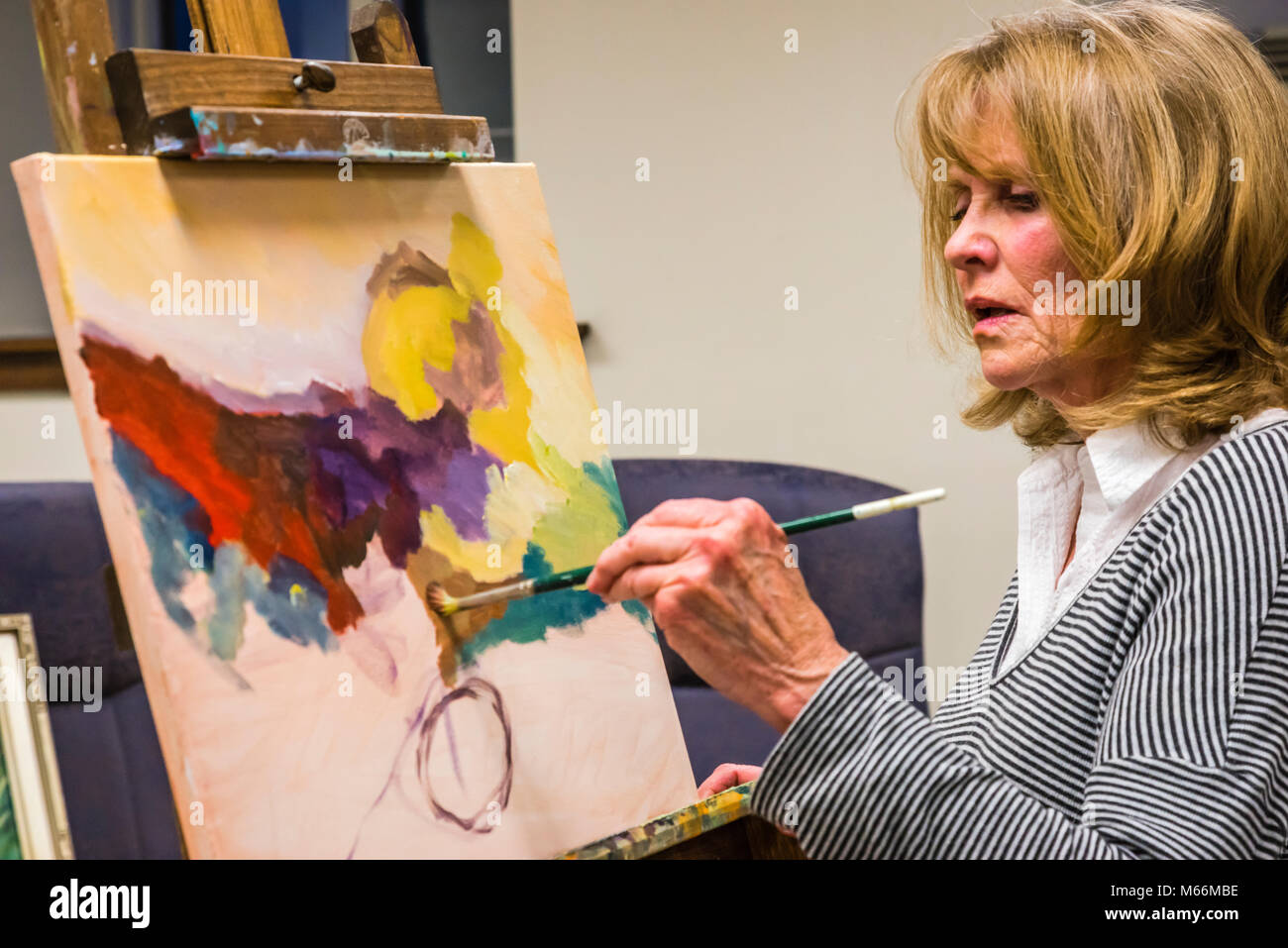 Deborah Leonard Demo Avon Arts Association Avon, Connecticut, USA Stock ...