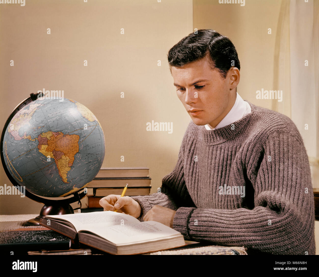 College age kid High Resolution Stock Photography and Images - Alamy