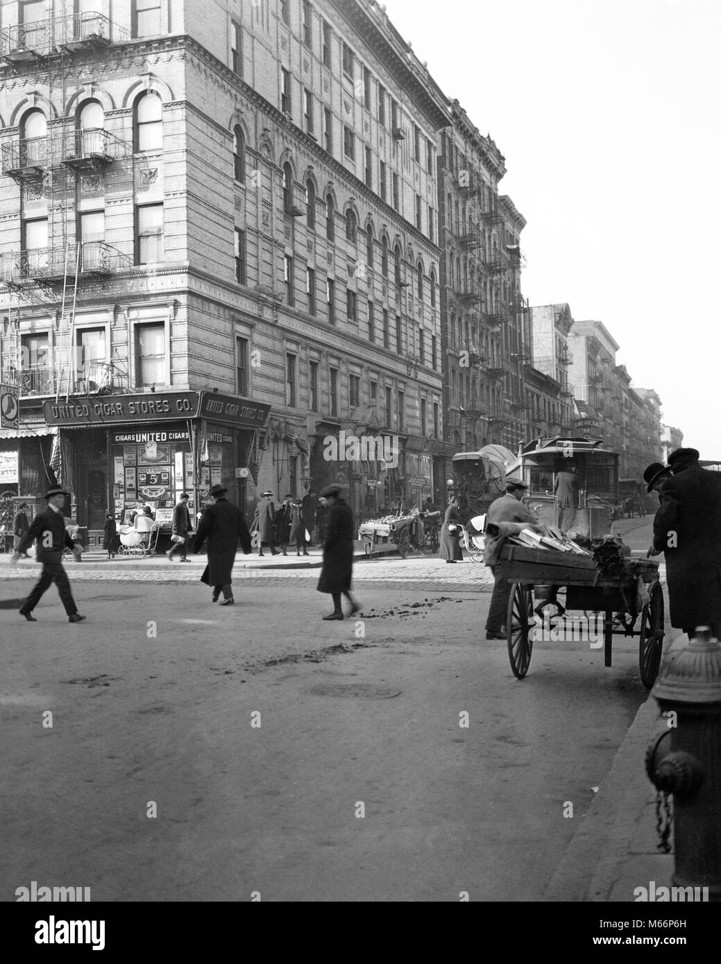 State population Black and White Stock Photos & Images - Alamy