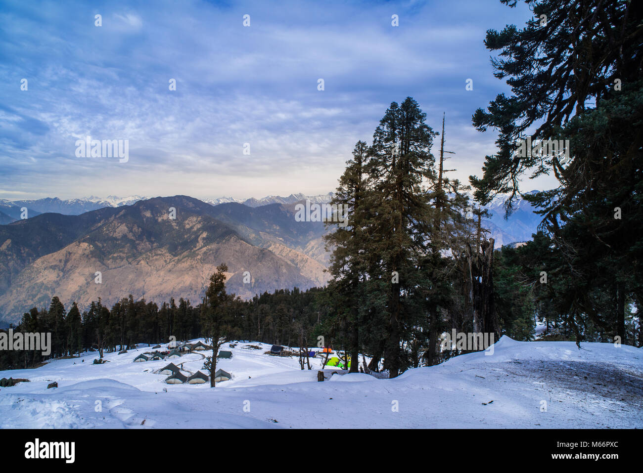 Trekking in winter at Himalaya, Kedarkantha summit, Sankari, North ...