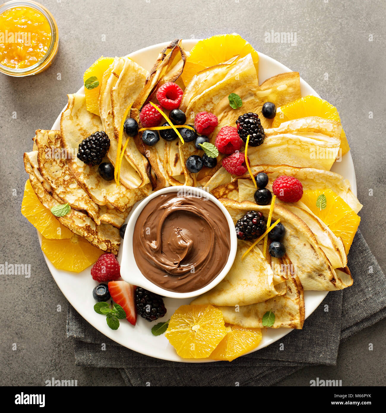 Crepes with fruit hi-res stock photography and images - Alamy