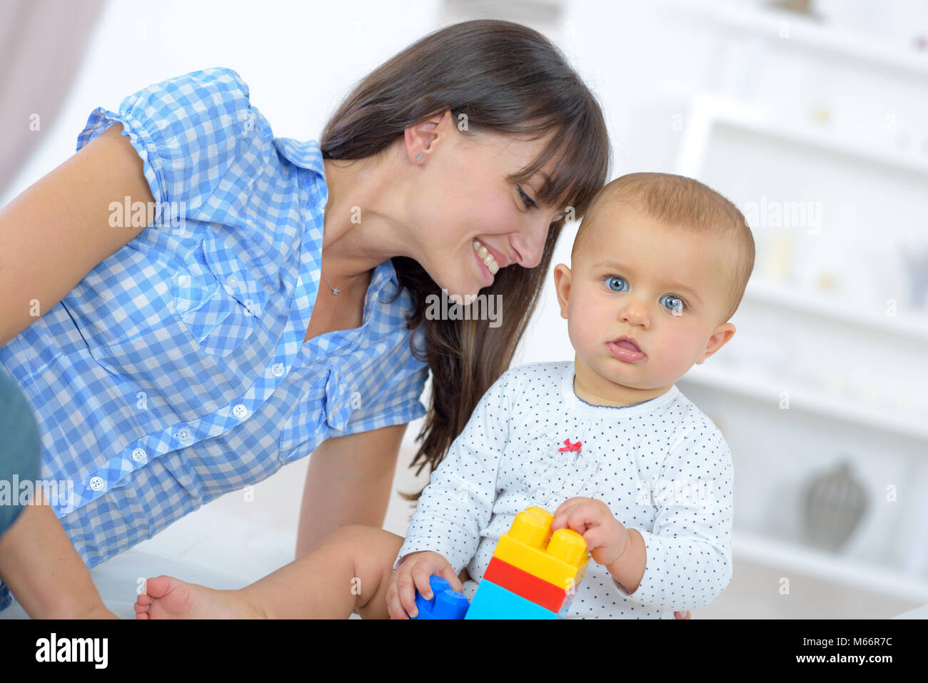 baby and mother bonding Stock Photo - Alamy