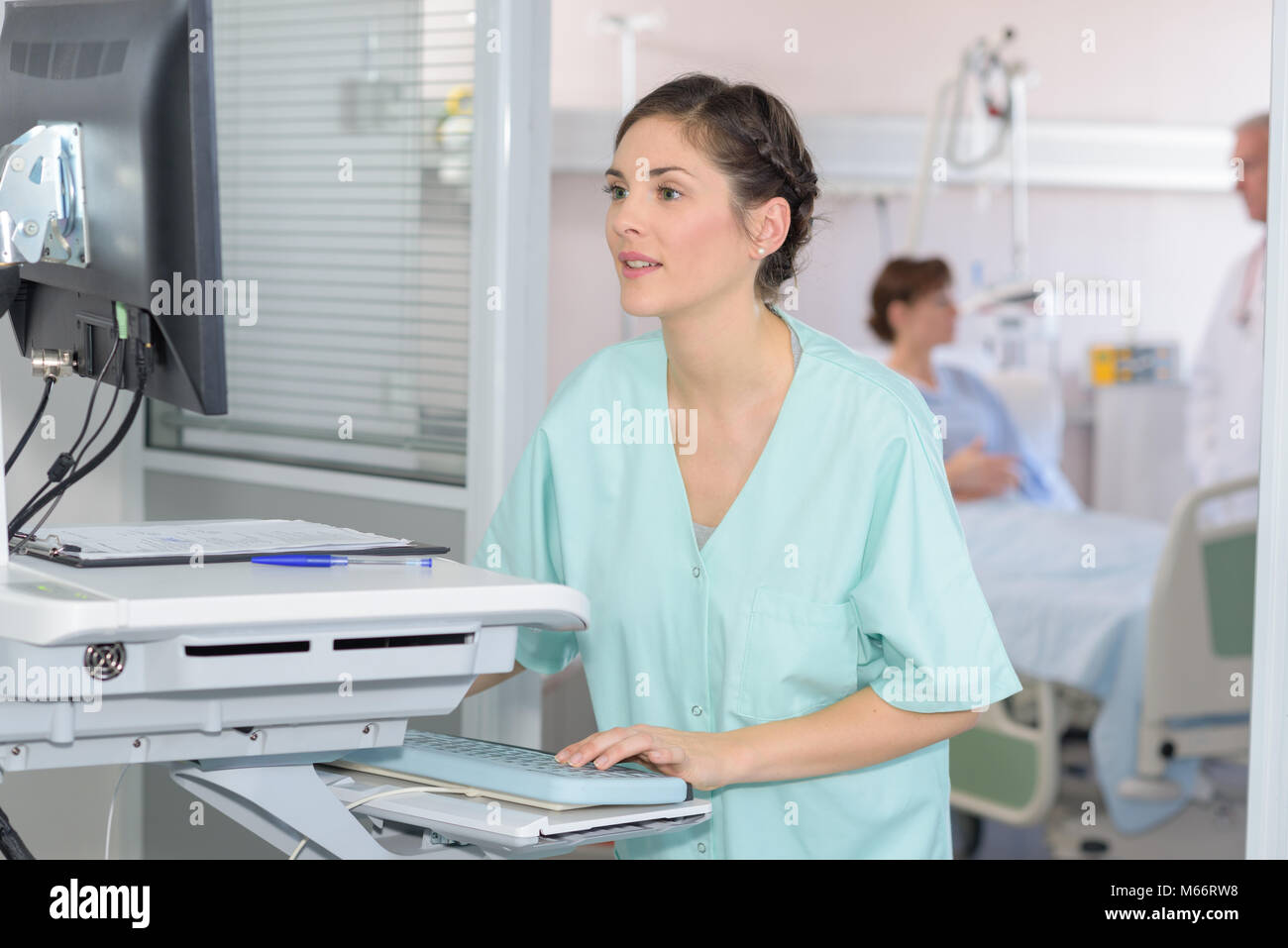 Nurse computer files hi-res stock photography and images - Alamy