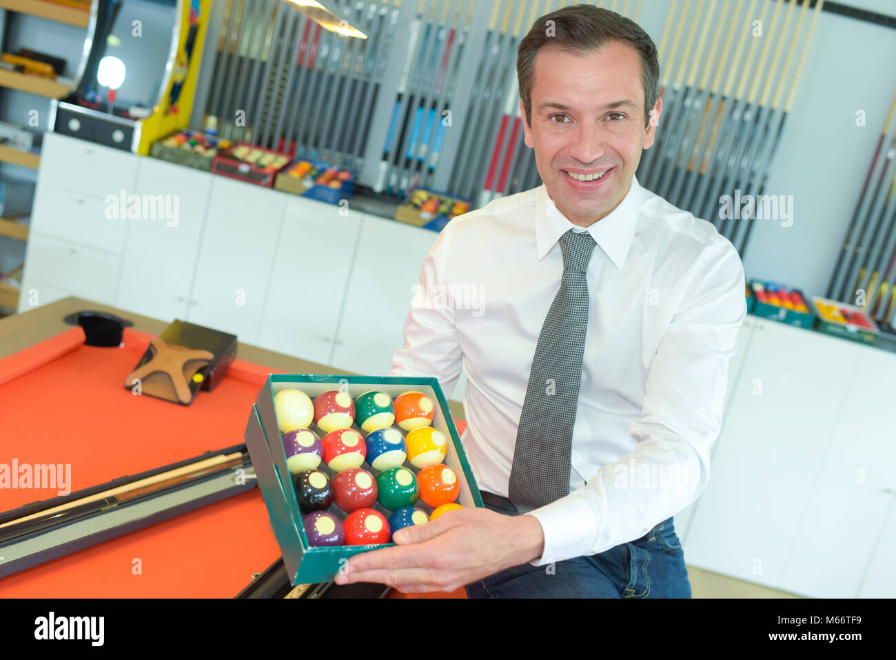 professional billiard player showing billiard balls Stock Photo - Alamy
