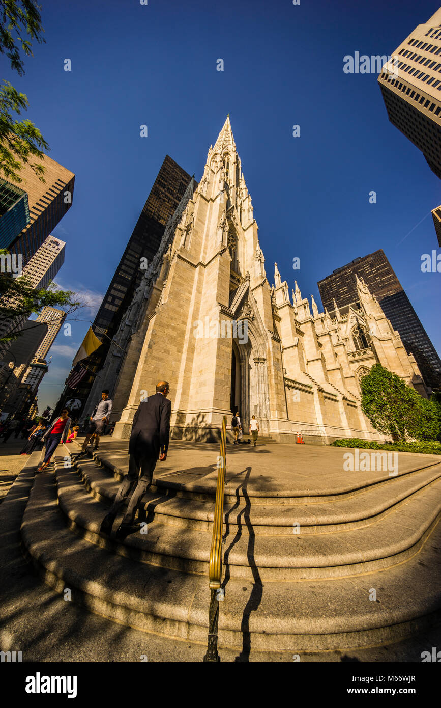 St. Patrick's Cathedral Manhattan New York, New York, USA Stock Photo ...