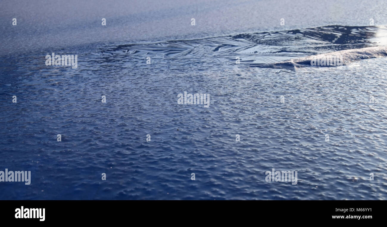 Frozen lake ice structures hi-res stock photography and images - Alamy