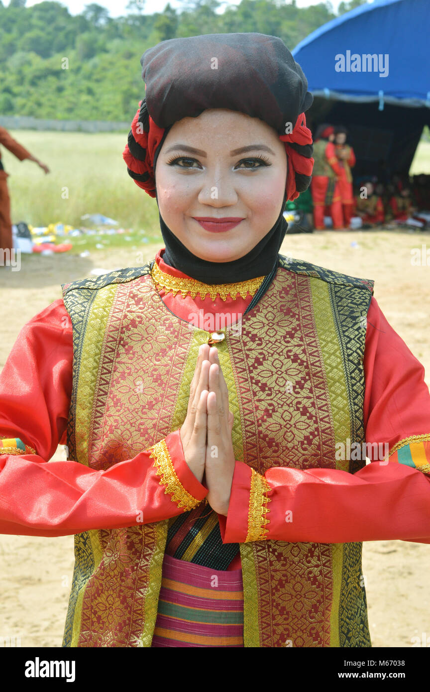 Dayak Girls High Resolution Stock Photography and Images - Alamy