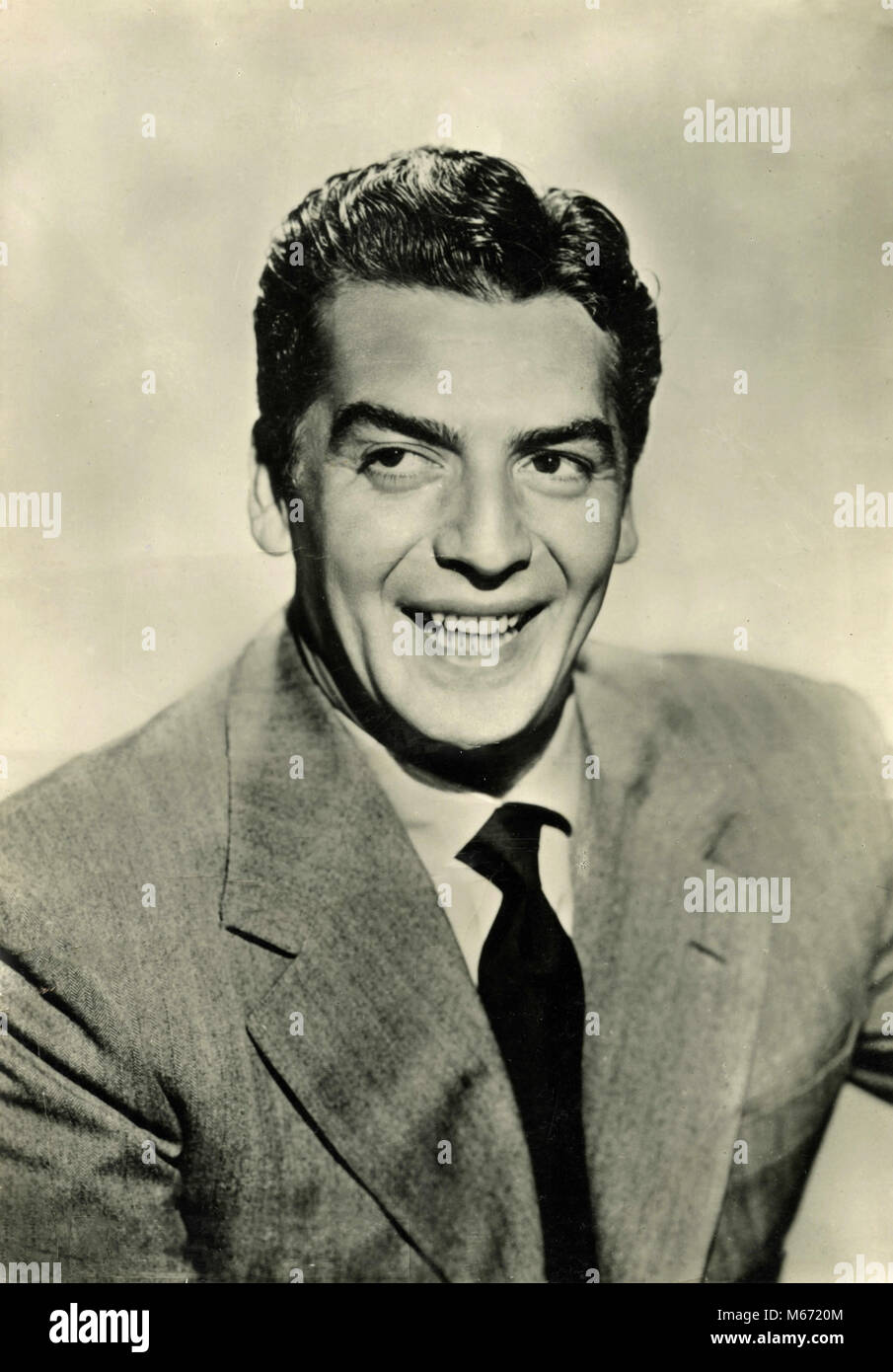 American actor Victor Mature Stock Photo - Alamy