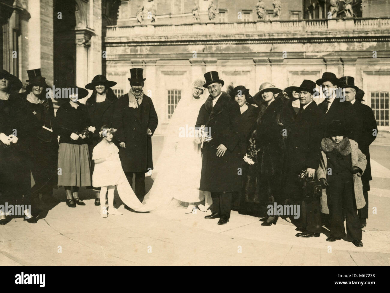 Italian wedding from beginning of century Stock Photo - Alamy