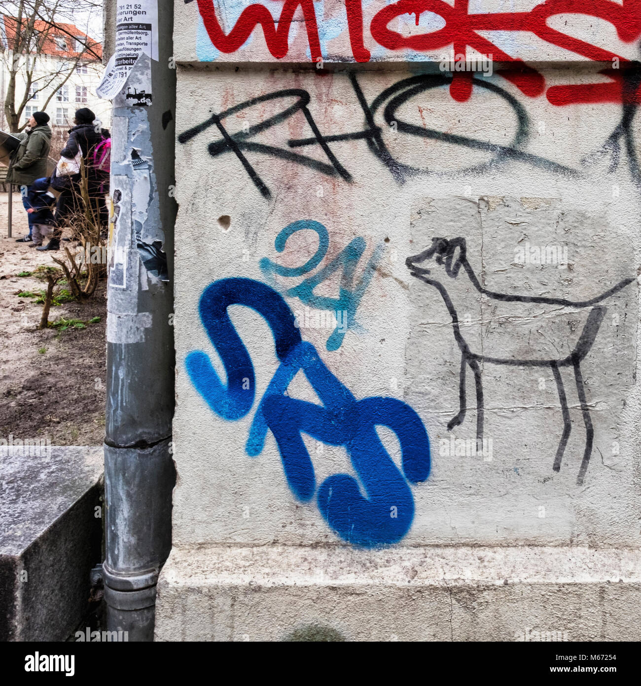 Stick drawing family hi-res stock photography and images - Alamy