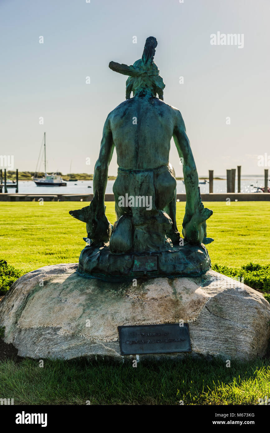 Niantic indians hi-res stock photography and images - Alamy