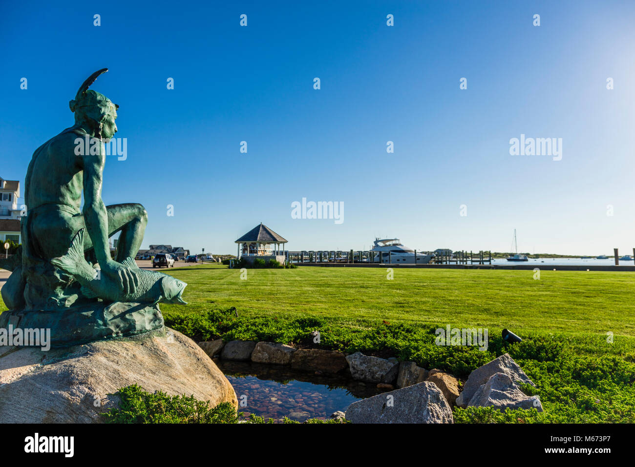 Niantic indians hi-res stock photography and images - Alamy