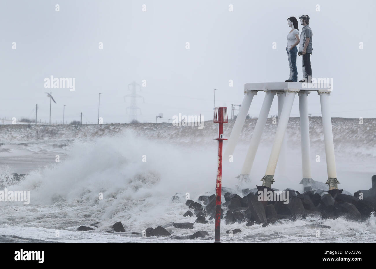 'The Couple' a sculpture by Sean Henry on the coast at Newbiggin-By-The ...