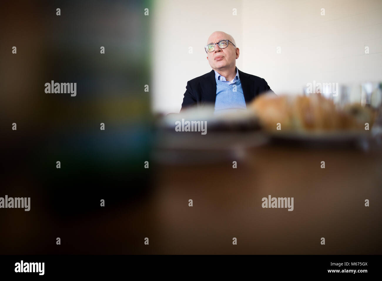 Michael wolff author hi-res stock photography and images - Alamy