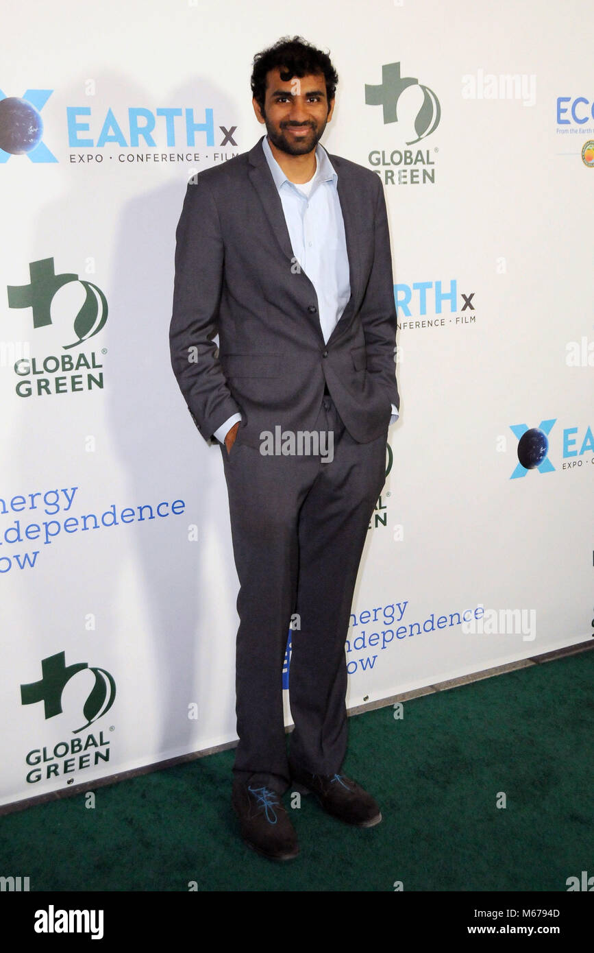 Produ cer hi-res stock photography and images - Alamy