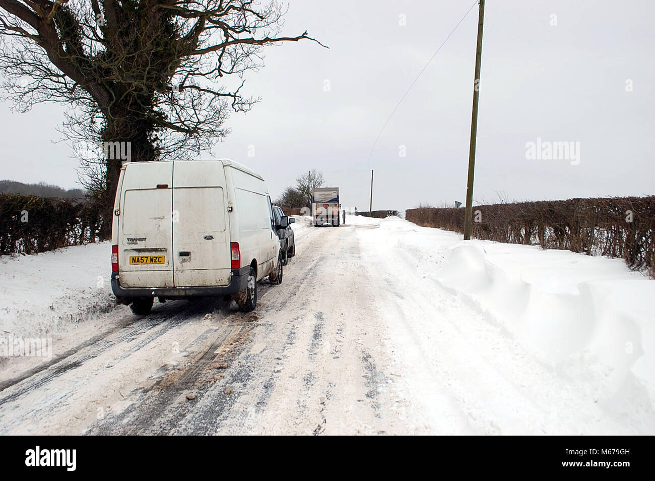 Norfolk, UK. 1st Mar, 2018. UK Weather: Vechicles trapped on B1110 ...
