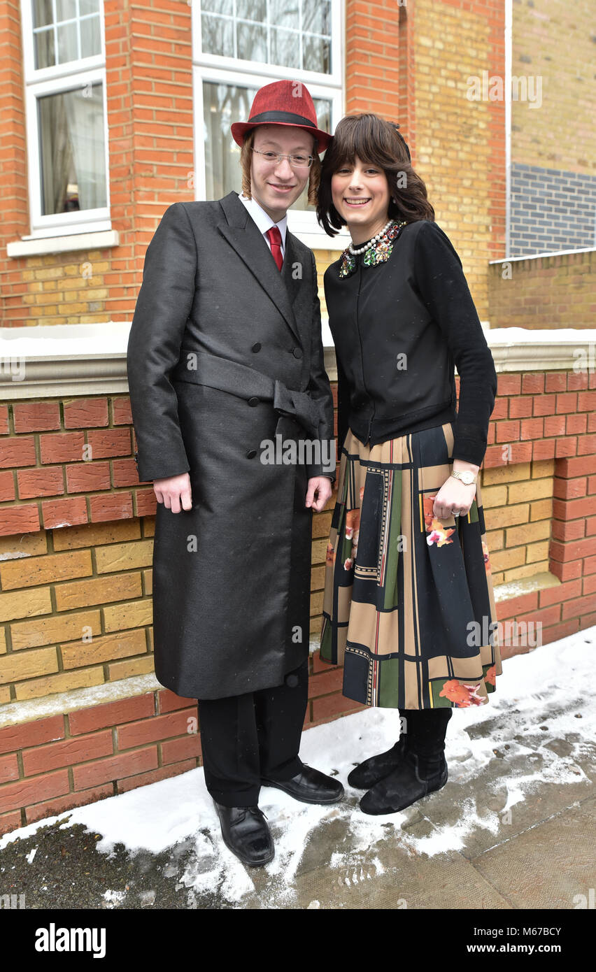 Stamford Hill, London, UK. 1st March 2018. Jews in Stamford Hill ...