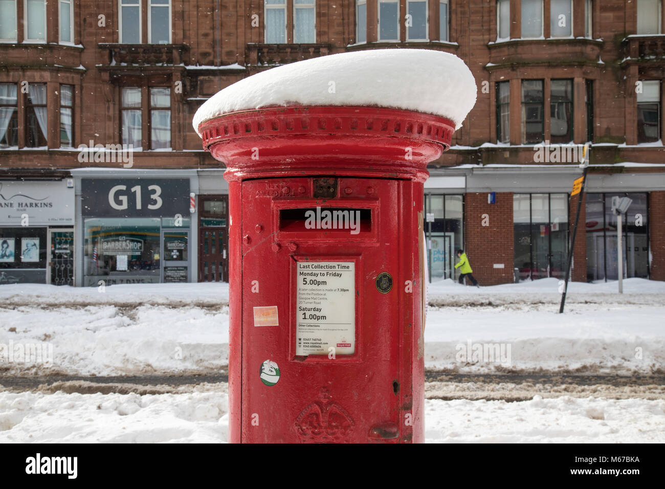Royal mail post bus hi-res stock photography and images - Alamy