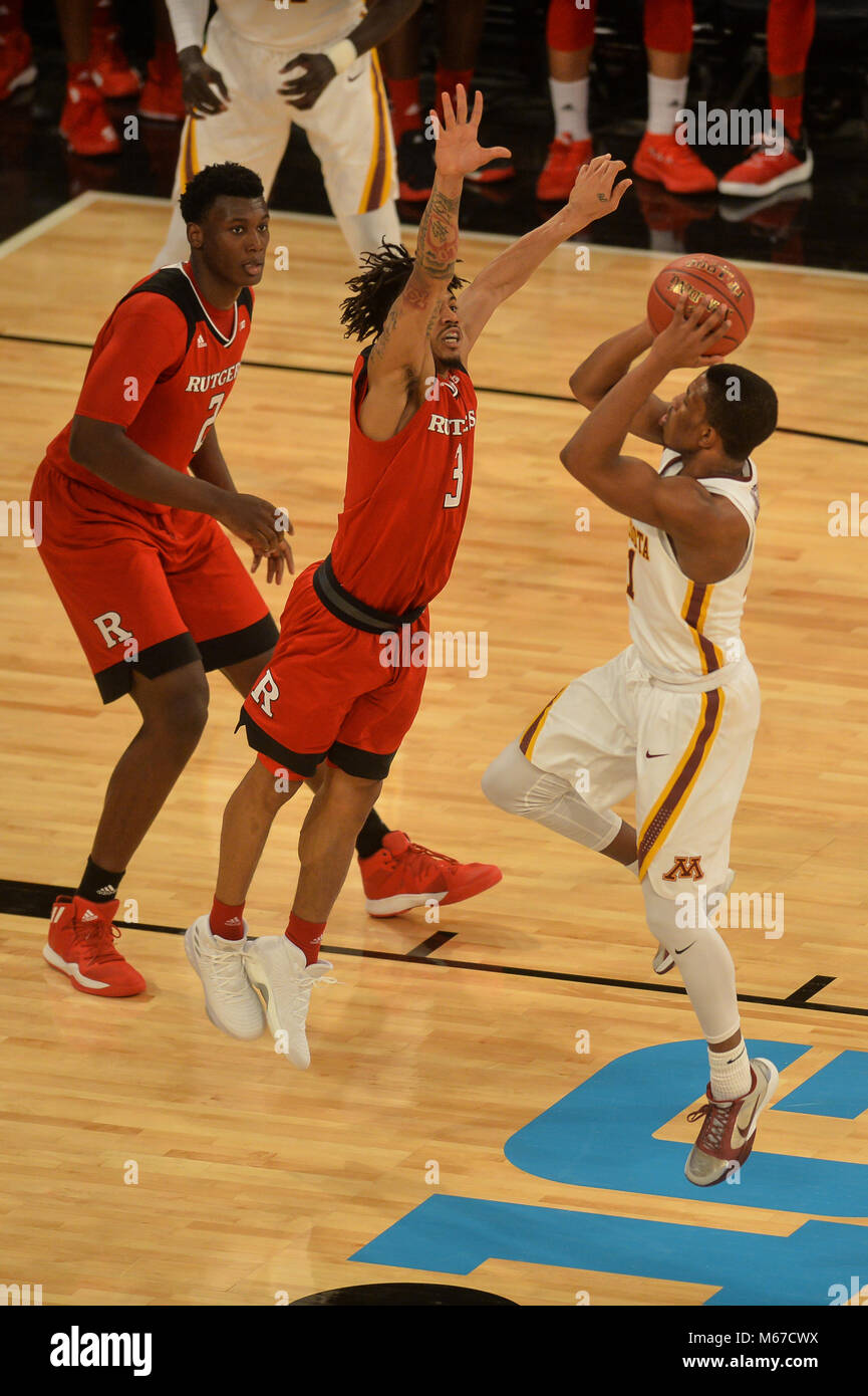 Corey sanders hi-res stock photography and images - Alamy