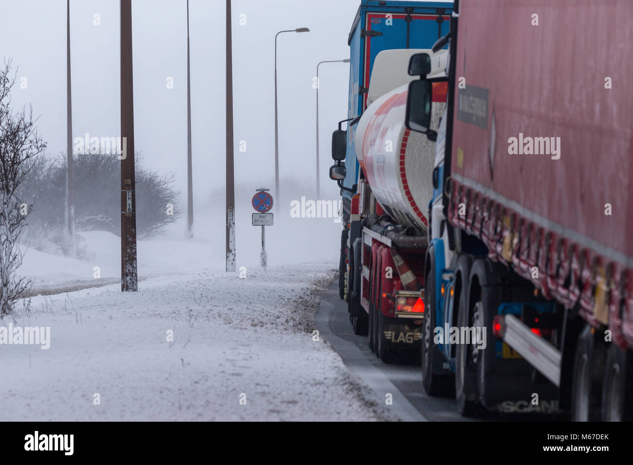 Beast from the east crash hi-res stock photography and images - Alamy