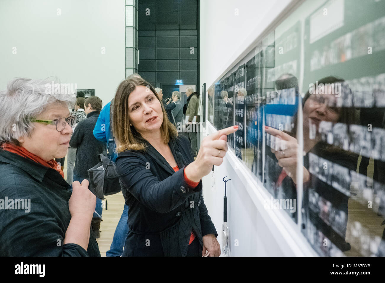 Robert Lebeck High Resolution Stock Photography and Images - Alamy