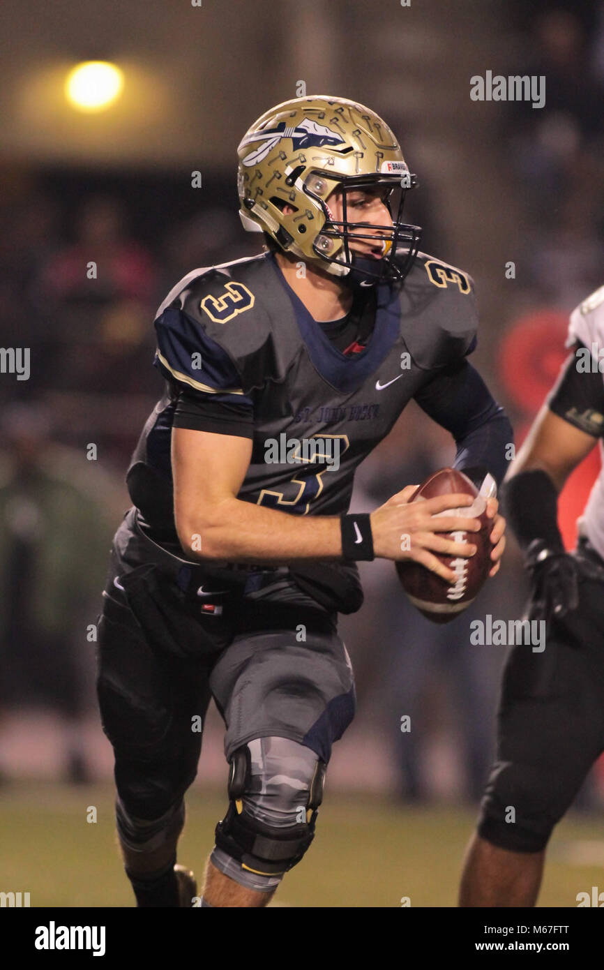 November 28, 2014 Norwalk, CA.Quarterback Josh Rosen playing in High ...