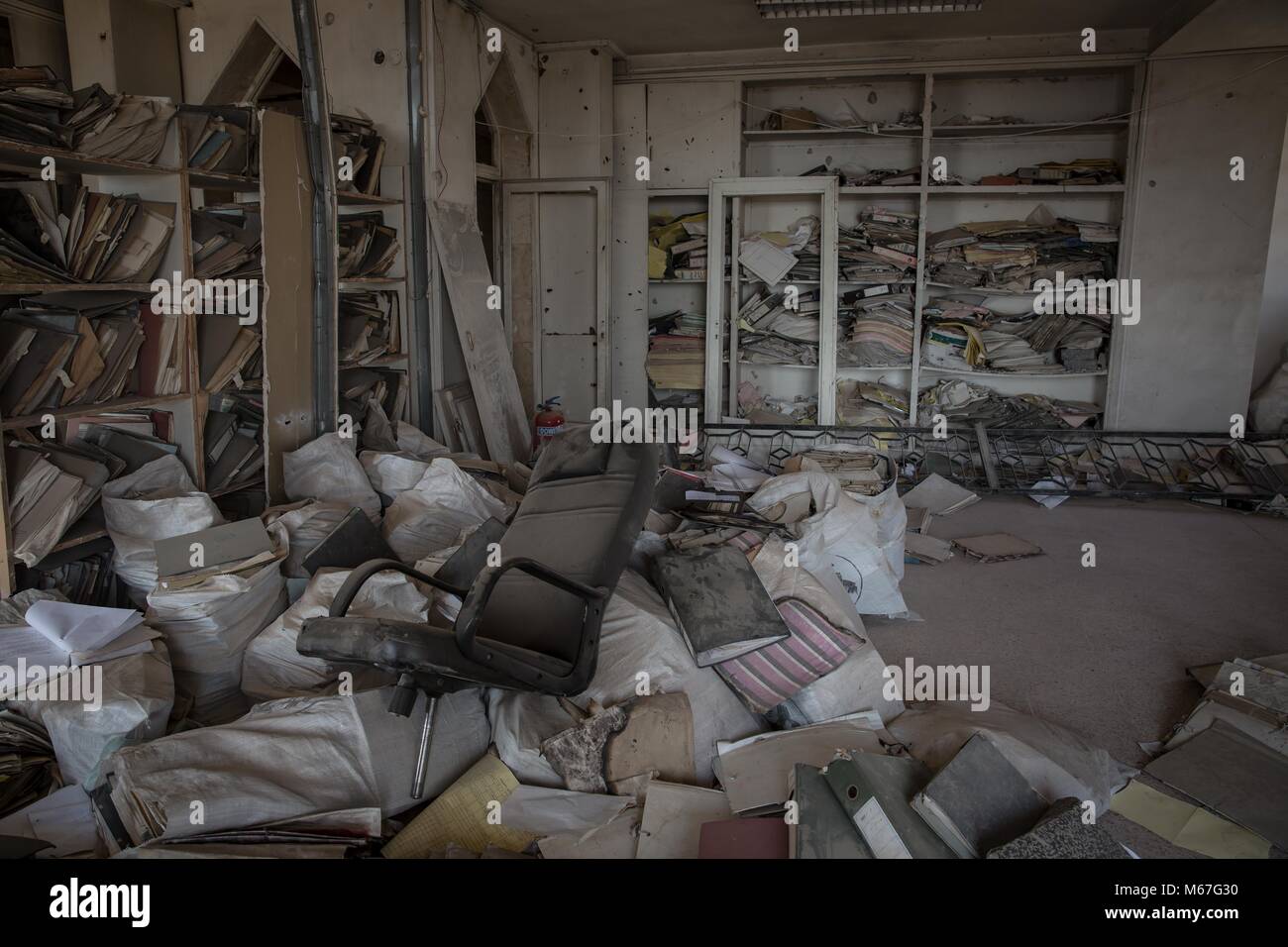 Civil servants building hi-res stock photography and images - Alamy