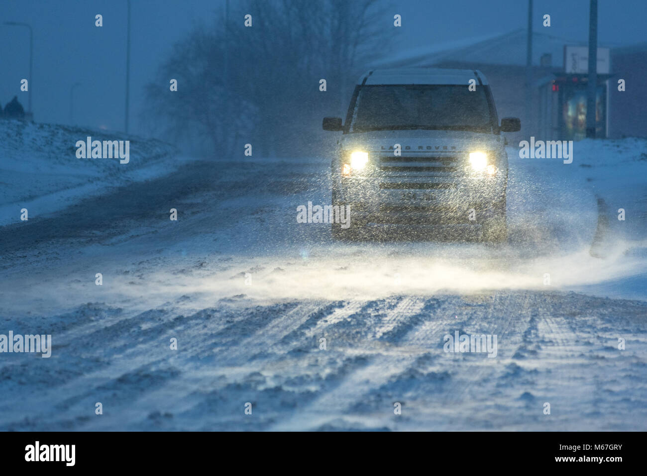 Cardiff, Wales, UK. 1st March 2018. Heavy snowfall in Cardiff heralds ...