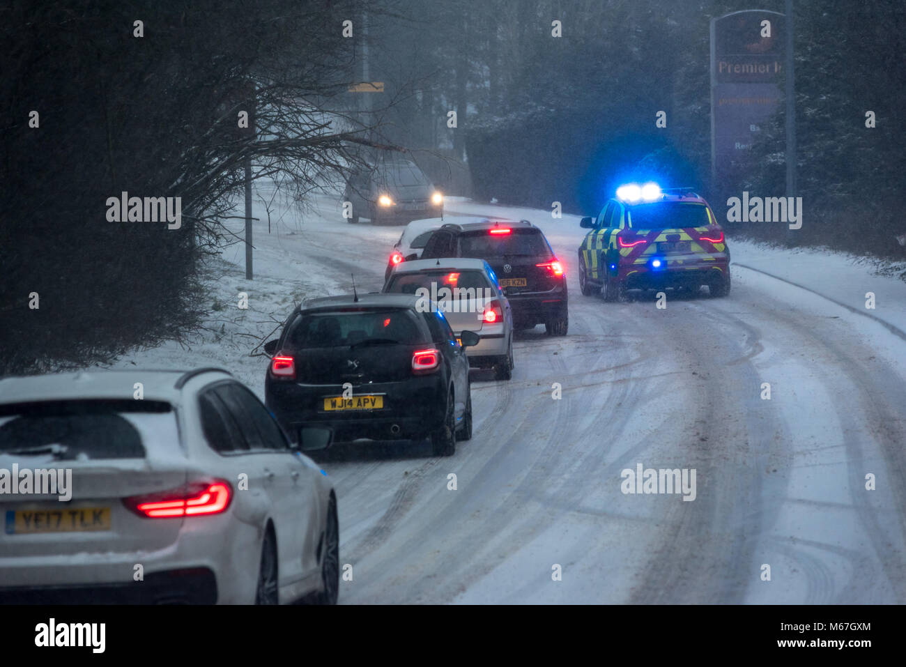 Cardiff, Wales, UK. 1st March 2018. Heavy snowfall in Cardiff heralds ...