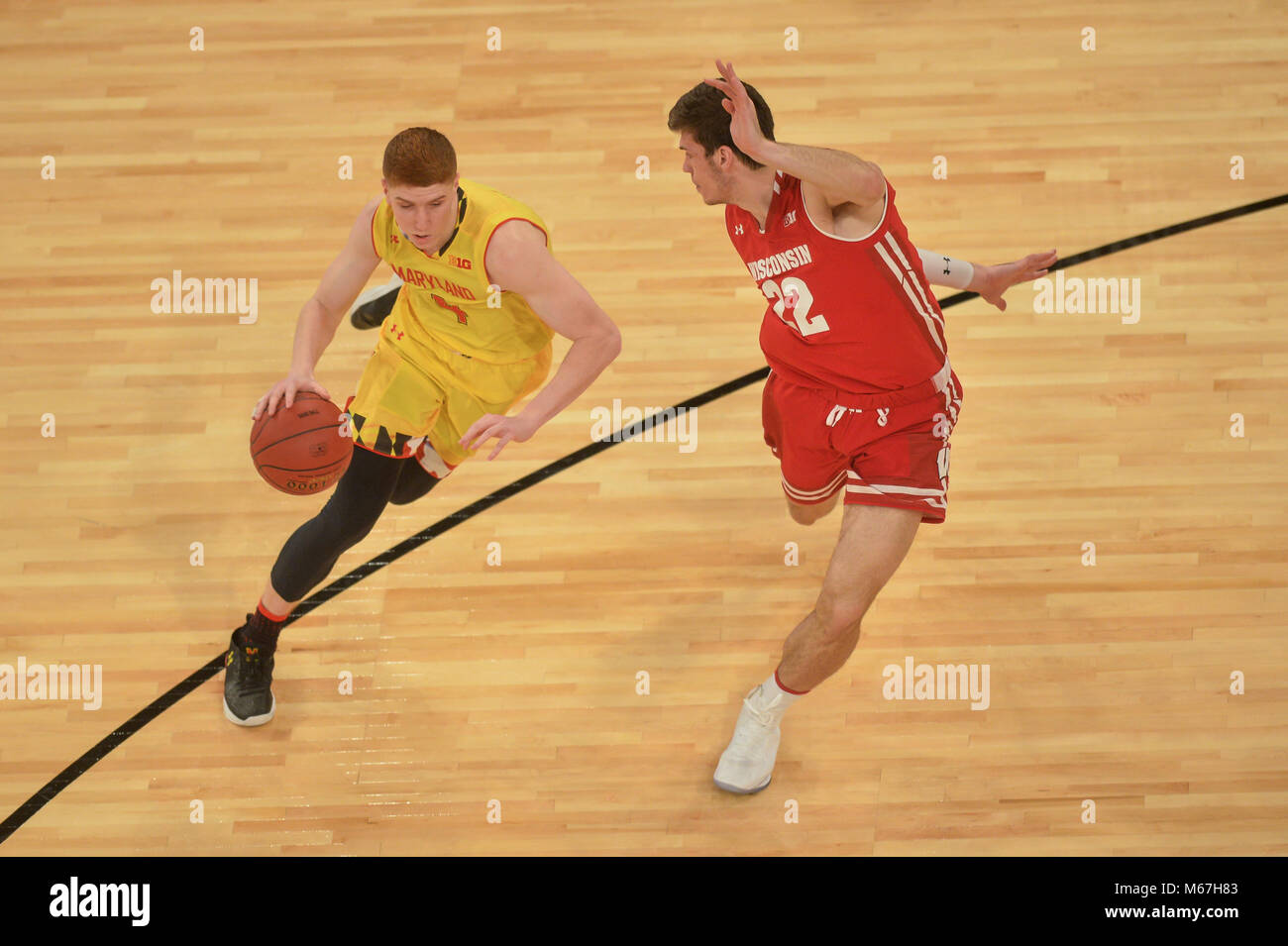 New York, New York, USA. 1st Mar, 2018. KEVIN HUERTER (4) dribbles ...