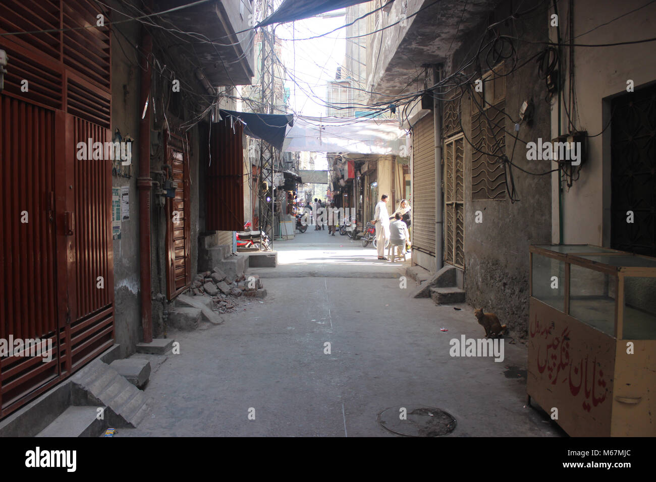 Street scene pakistan hi-res stock photography and images - Alamy