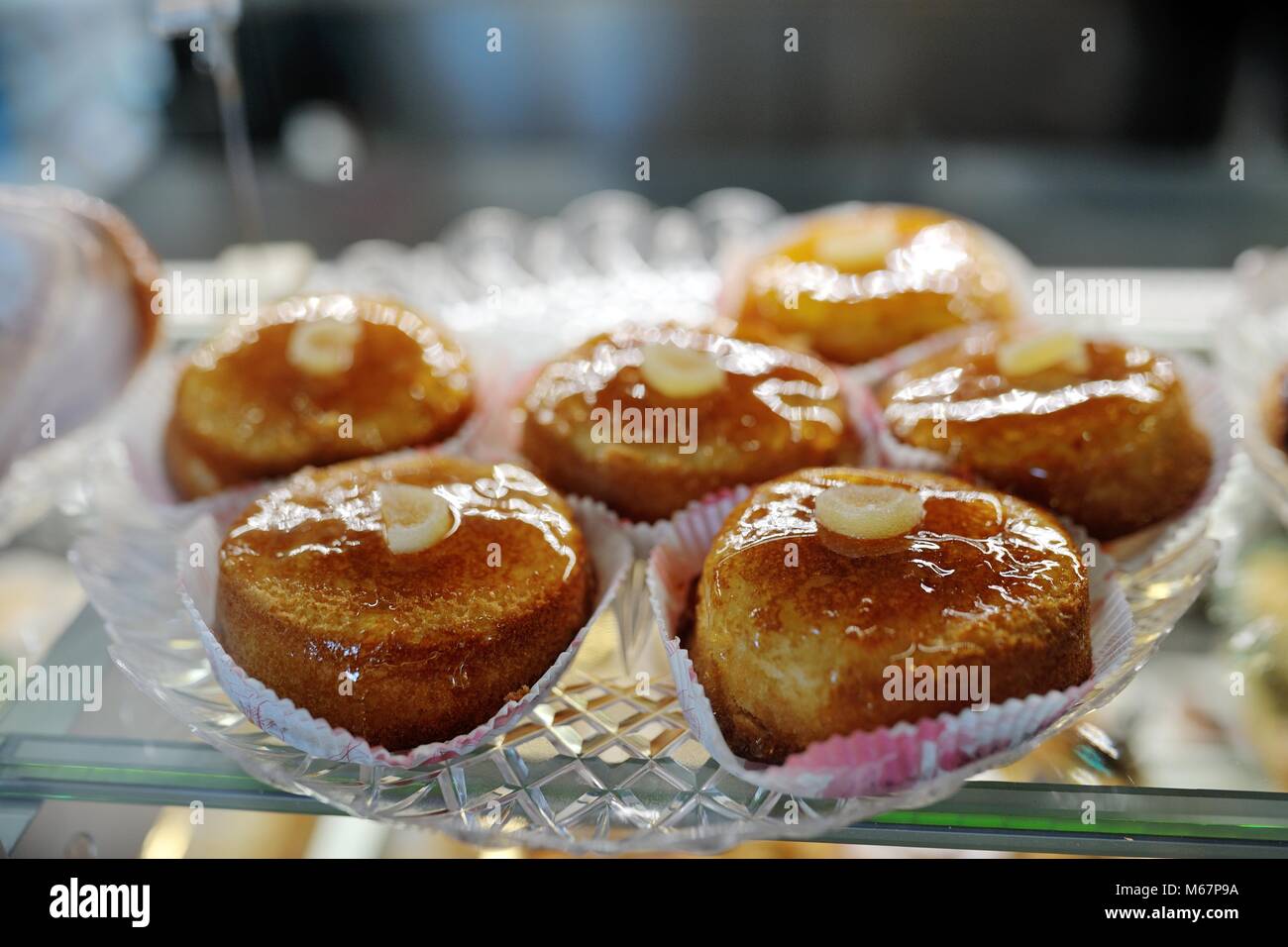 Rum baba bakery hi-res stock photography and images - Alamy