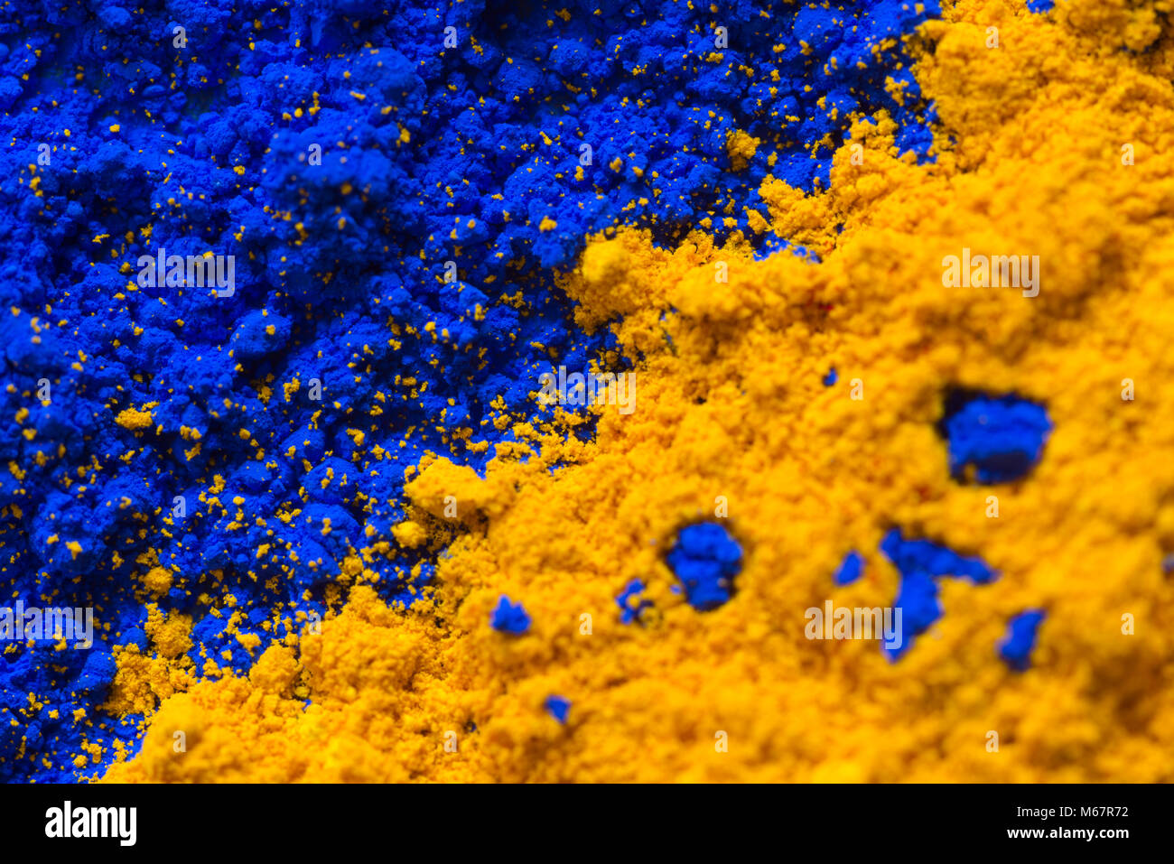 Macro of artist's colour painting pigment Stock Photo - Alamy