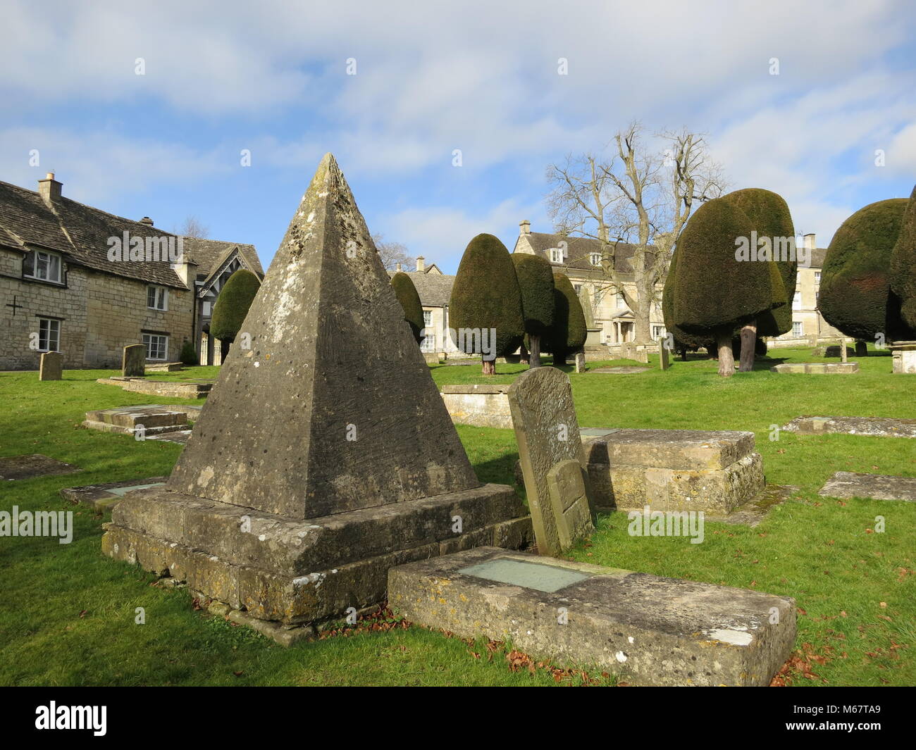 pyramid grave. England. UK Stock Photo - Alamy