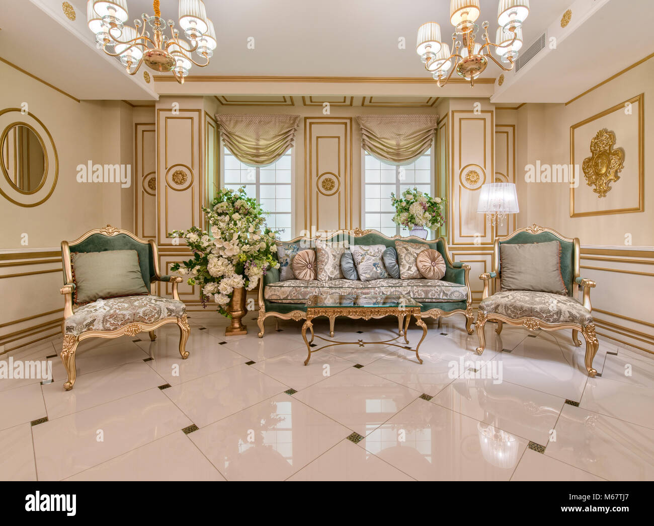 Classic living room interior Stock Photo - Alamy