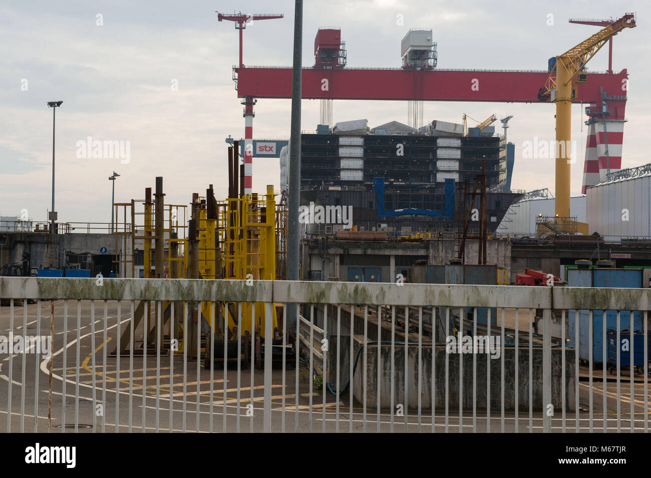 Saint Nazaire, STX shipyard. France Stock Photo - Alamy