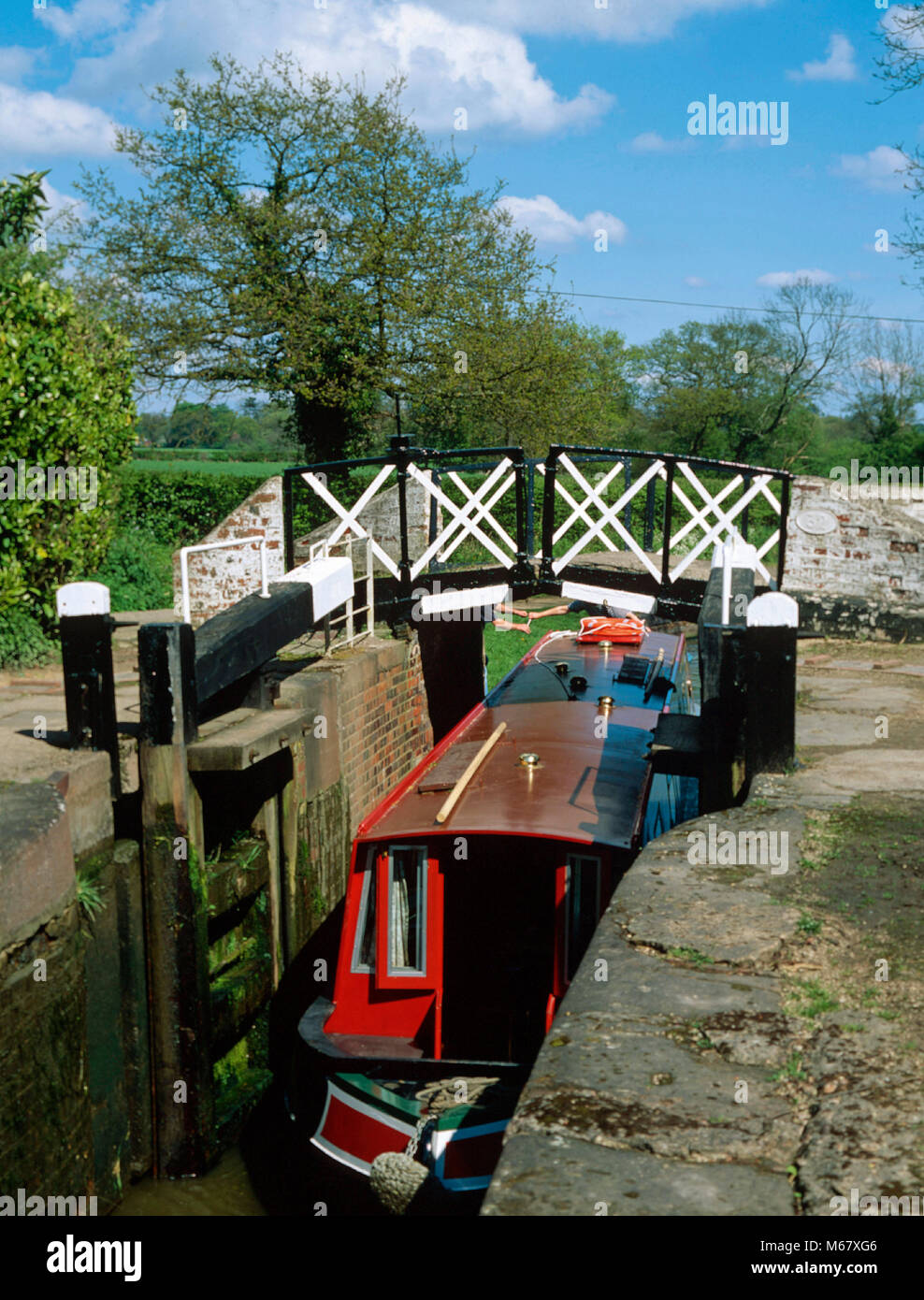 Lapworth locks on the Stratford upon Avon Canal, near Solihull ...
